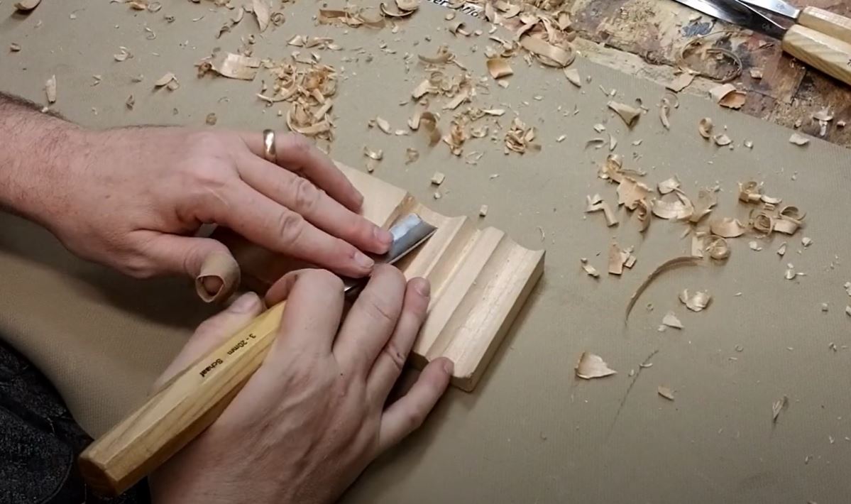 How to Make a Custom Contoured Strop Block to Sharpen Your Gouges | Be ...